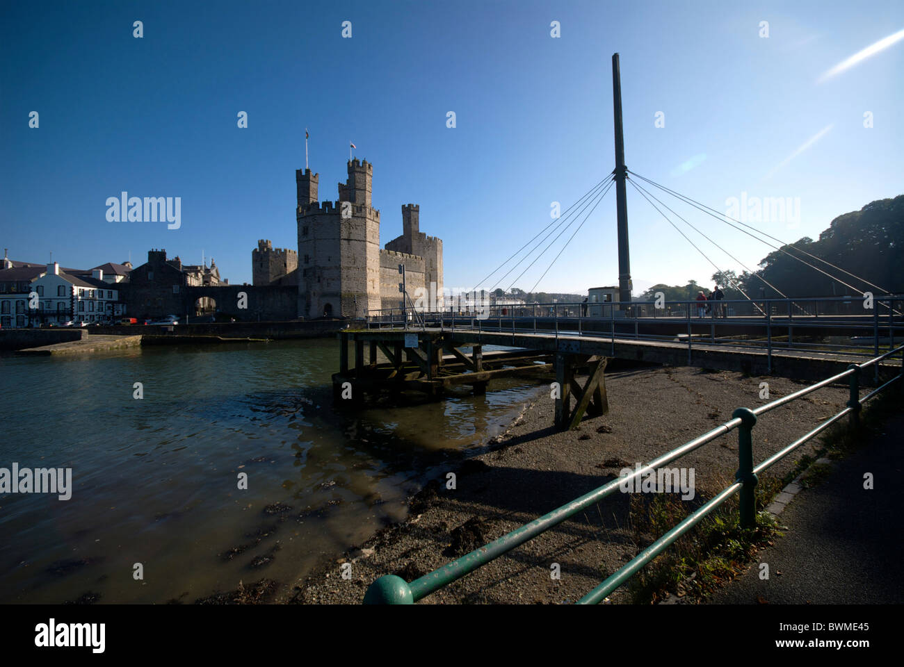 Caernarfon Gwynd Wales UK Harbour Harbor Bridge Castle Stock Photo - Alamy