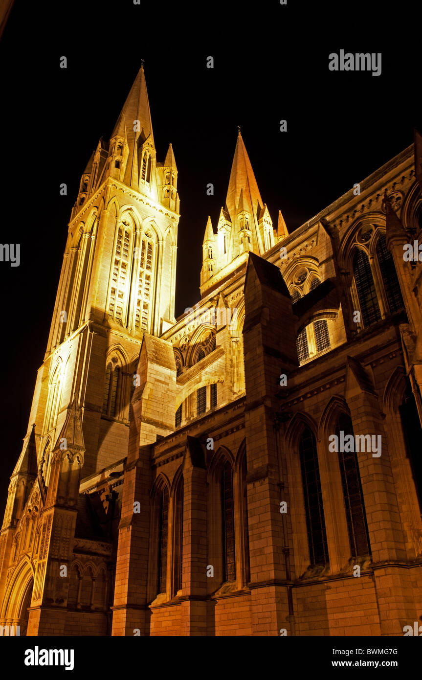 Cathedral spire at night hi-res stock photography and images - Alamy