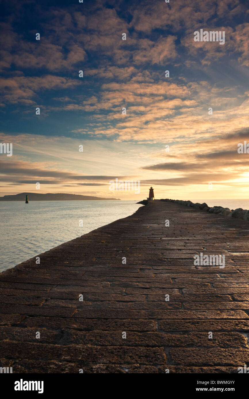 Poolbeg lighthouse hi-res stock photography and images - Alamy