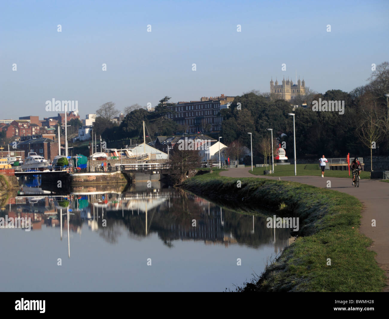 Walker jogger cyclist High Resolution Stock Photography and Images - Alamy