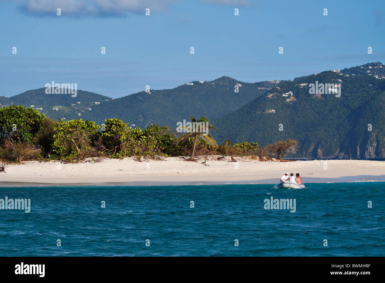 Idyllic tropical island of Sandy Spit, British Virgin Islands is ...