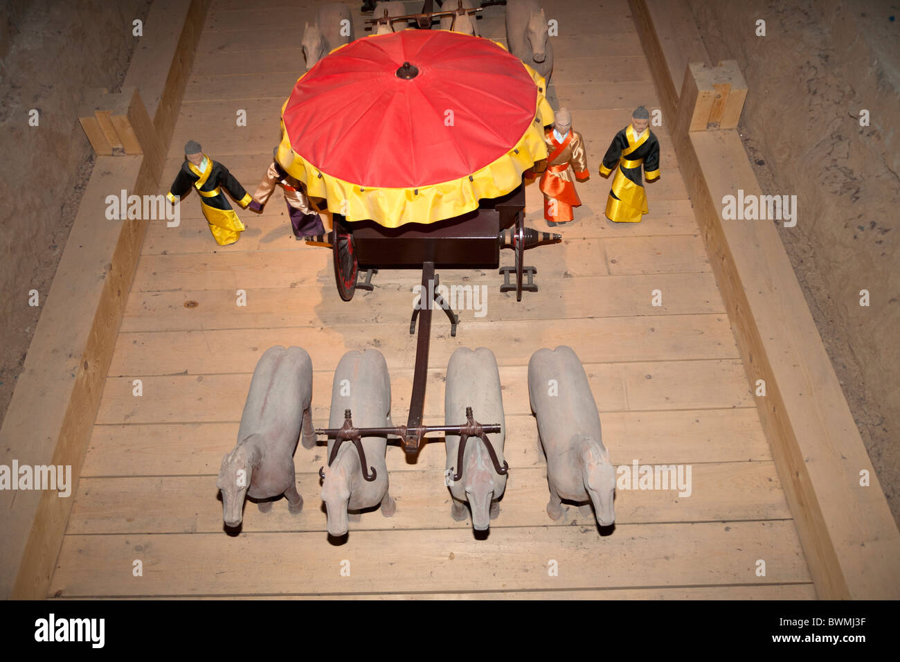Mausoleum of han yang ling near xian hi-res stock photography and ...