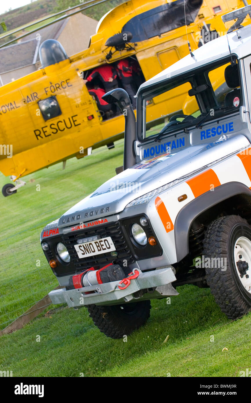 Tweed Valley Mountain Rescue with Off-road Ambulance Stock Photo - Alamy