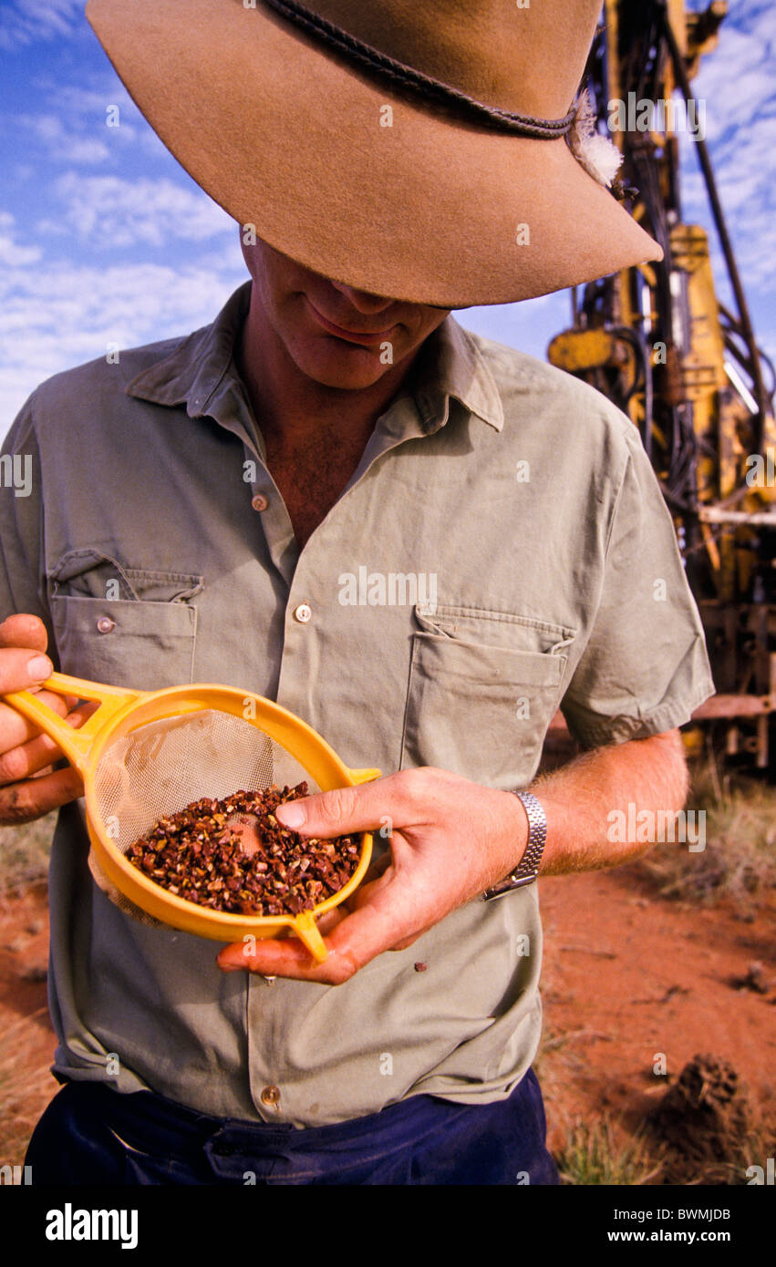 Geologist mineral exploration, Western Australia Stock Photo - Alamy