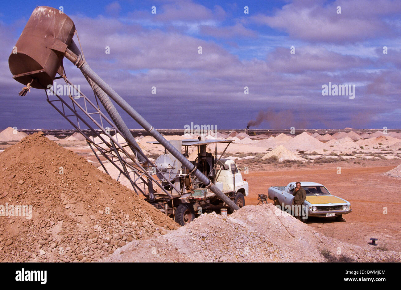 Opal fields Coober Pedy South Australia Stock Photo - Alamy