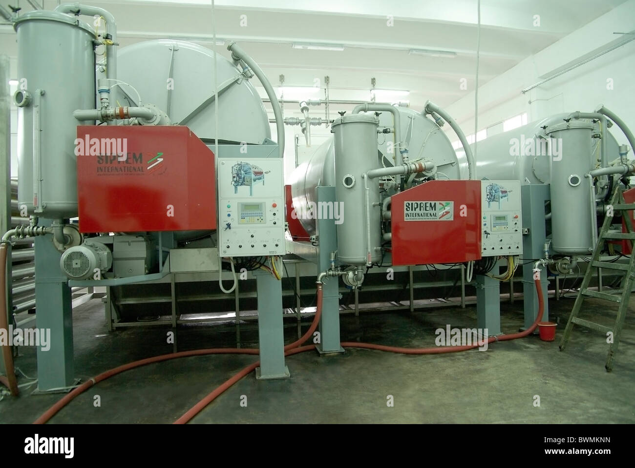 Wine installation hi-res stock photography and images - Alamy