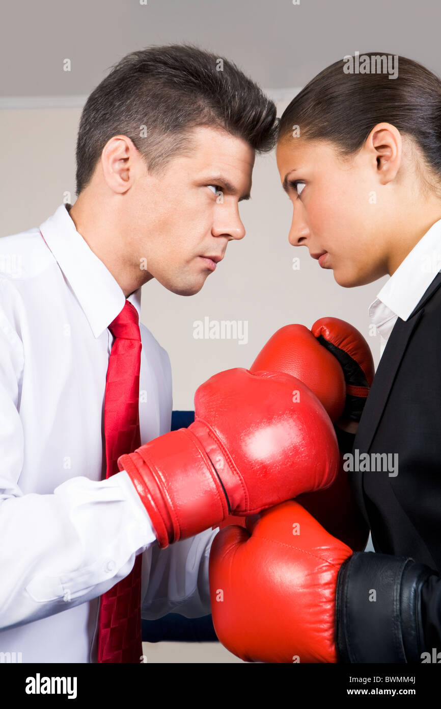 Partners and argument and partner hi-res stock photography and images ...
