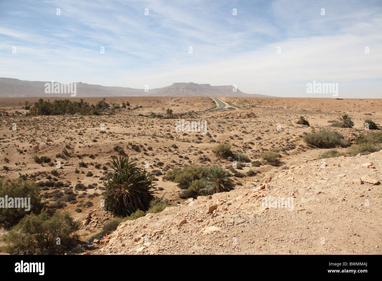 escarpment of western highlands, with desert scenery, libya Stock Photo ...