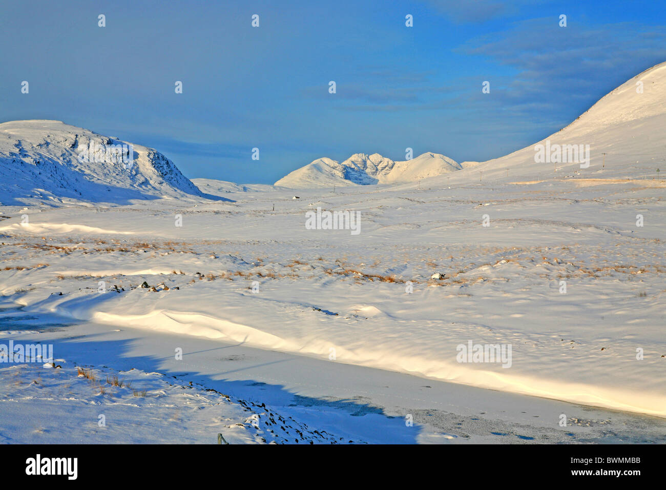 Scottish highland winter scene hi-res stock photography and images - Alamy