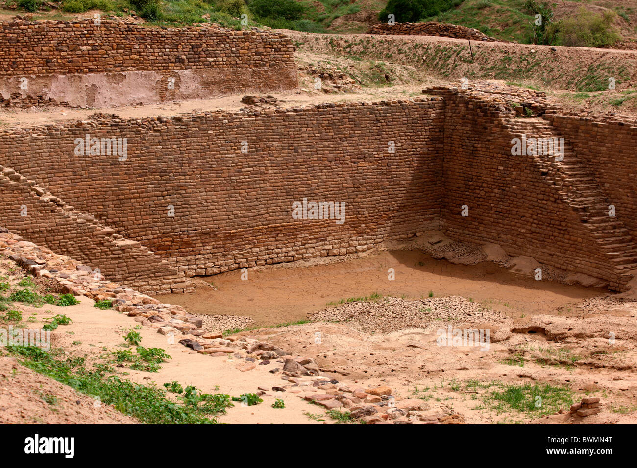 Dholavira Sophisticated Water Reservoir in an excavated site of ancient ...