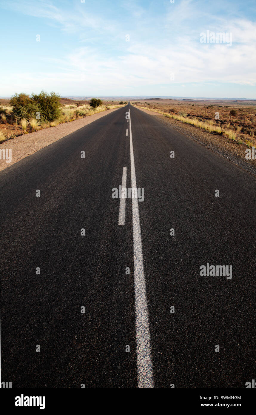 Karoo road hi-res stock photography and images - Alamy