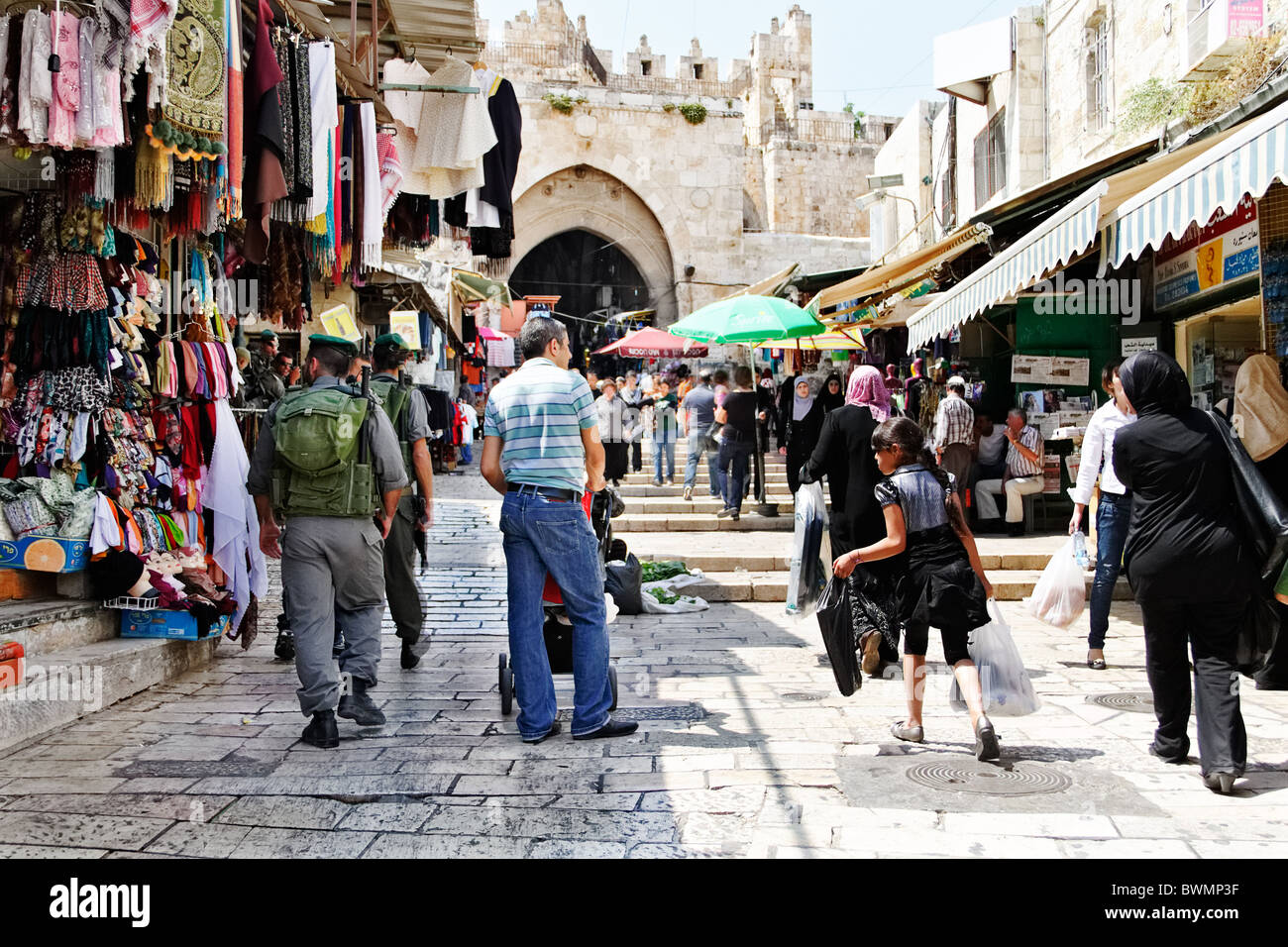 Old city jerusalem streets hi-res stock photography and images - Alamy