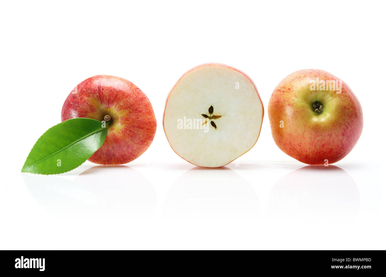 Apple cut out sliced hi-res stock photography and images - Alamy