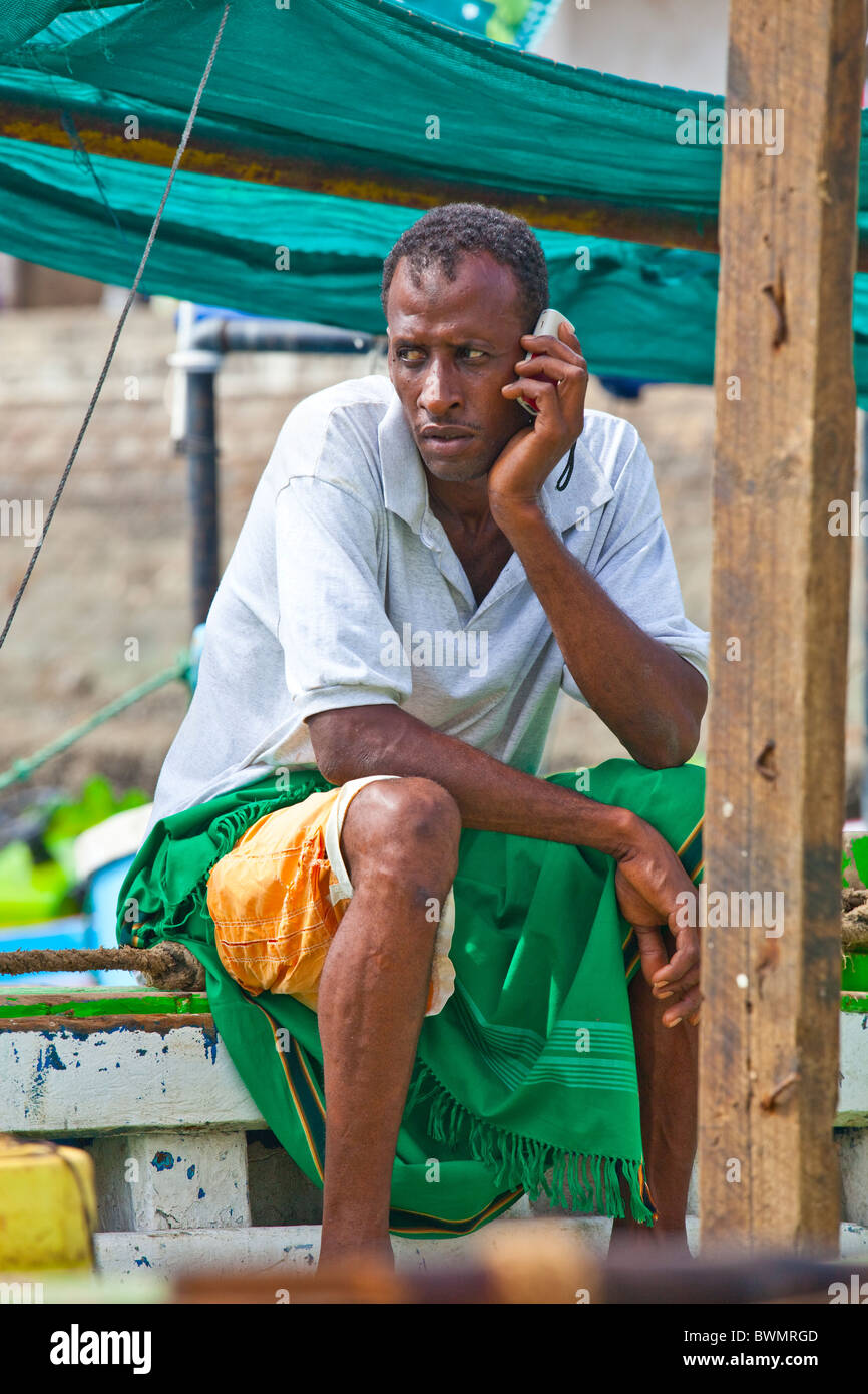 Kenyan man phone hi-res stock photography and images - Alamy