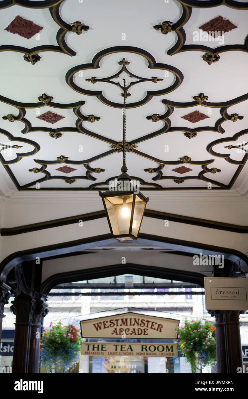 Harrogate businesses hi-res stock photography and images - Alamy