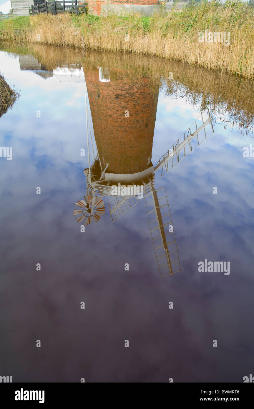 Horsey wind pump hi-res stock photography and images - Alamy