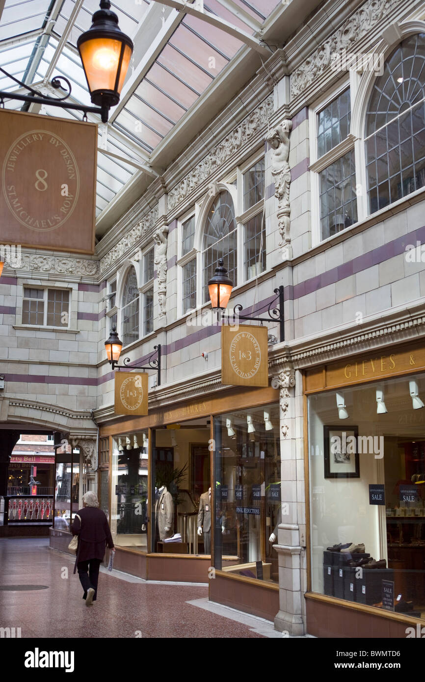 Grosvenor Shopping Arcade Chester England UK Stock Photo - Alamy