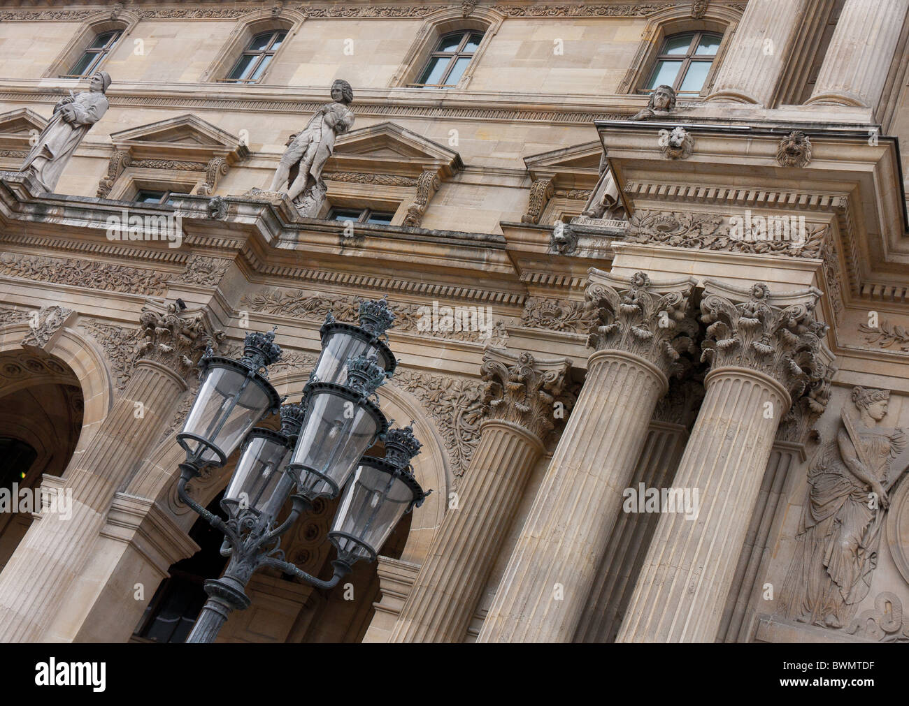 Statues louvre outside hi-res stock photography and images - Alamy