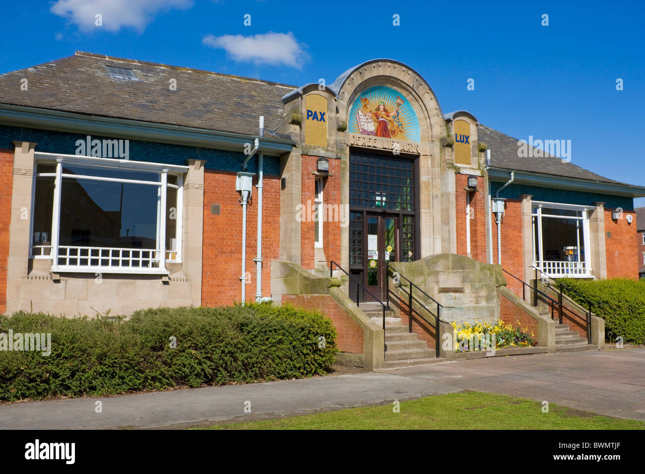 Long eaton library hi-res stock photography and images - Alamy