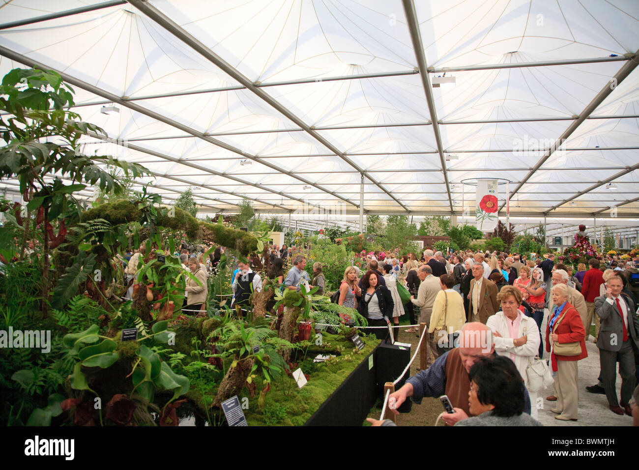 Inside marquee hi-res stock photography and images - Alamy