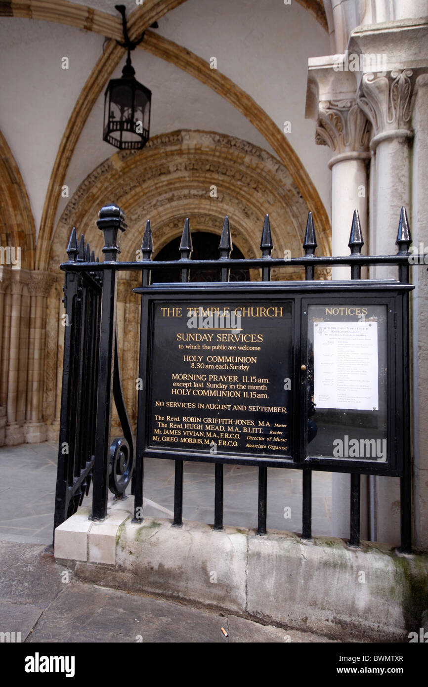 Entrance to middle temple hi-res stock photography and images - Alamy