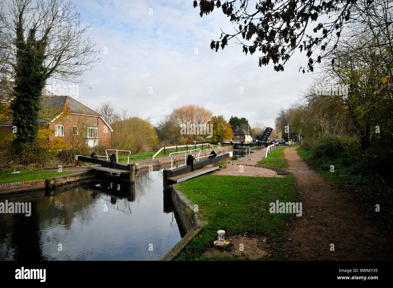 Padworth lock hi-res stock photography and images - Alamy