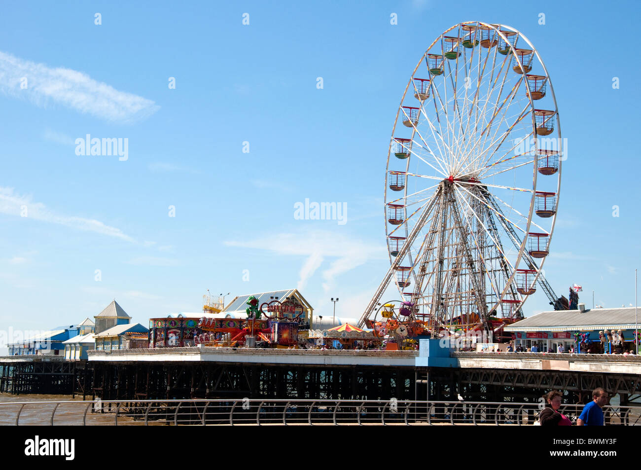 Ferris wheel on the Central Pier in Blackpool on the coast of ...
