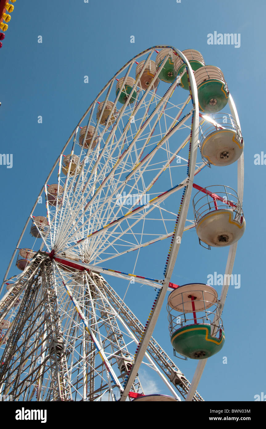 Ferris wheel on the Central Pier in Blackpool on the coast of ...