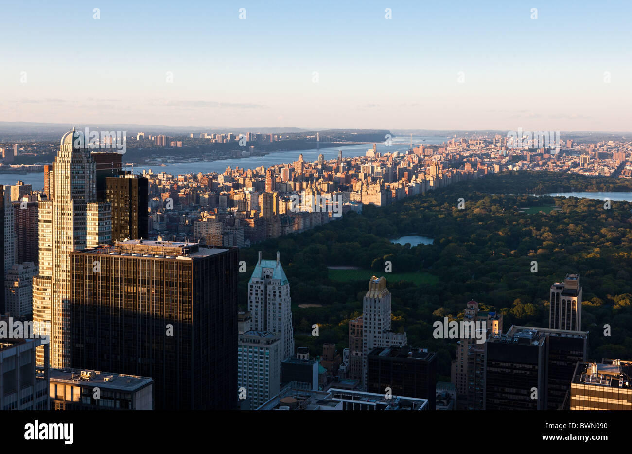 Rockfeller tower hi-res stock photography and images - Alamy