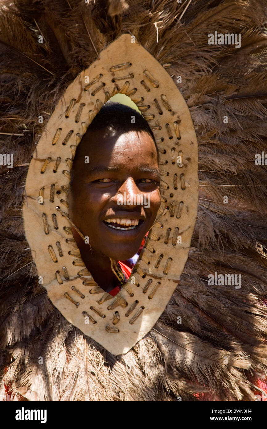 Masai head dress hi-res stock photography and images - Alamy