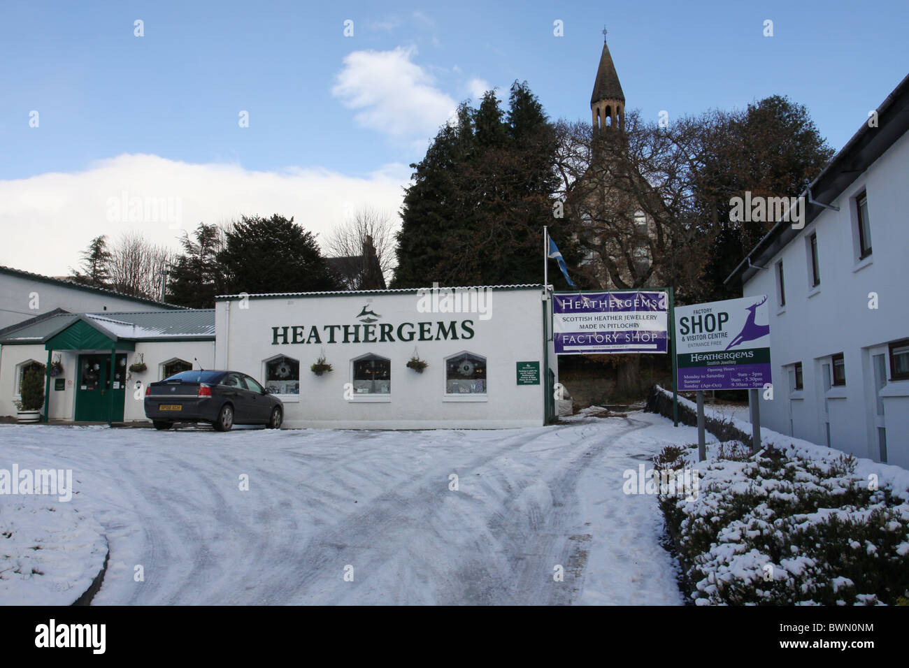 Scottish jewellery hi-res stock photography and images - Alamy