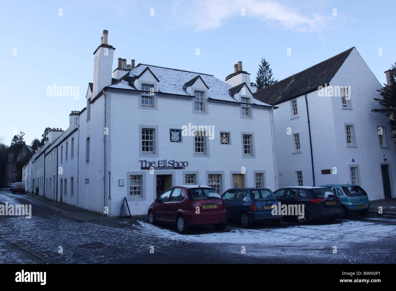 Dunkeld ell shop hi-res stock photography and images - Alamy