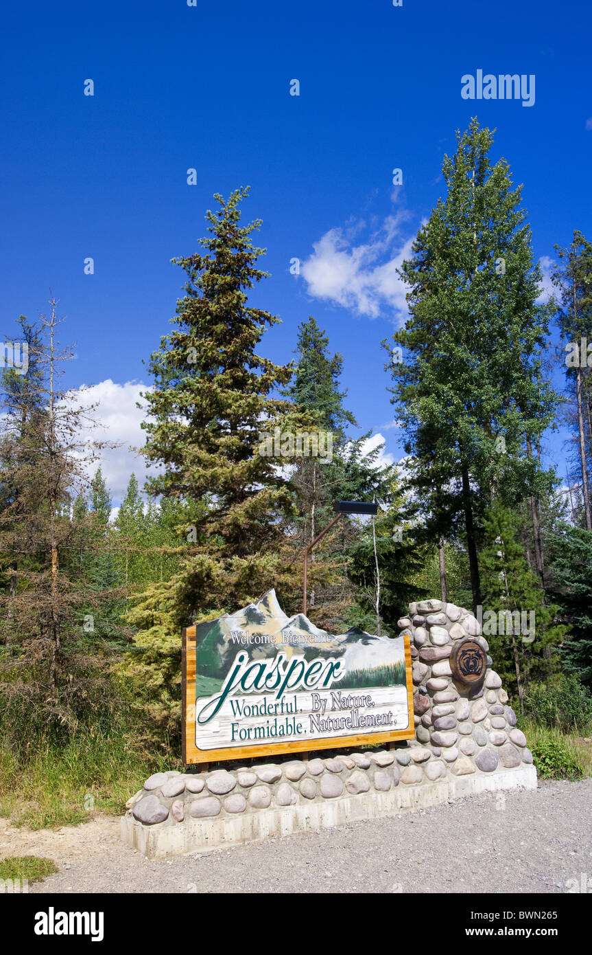 Jasper, Alberta. Jasper National Park sign Stock Photo - Alamy