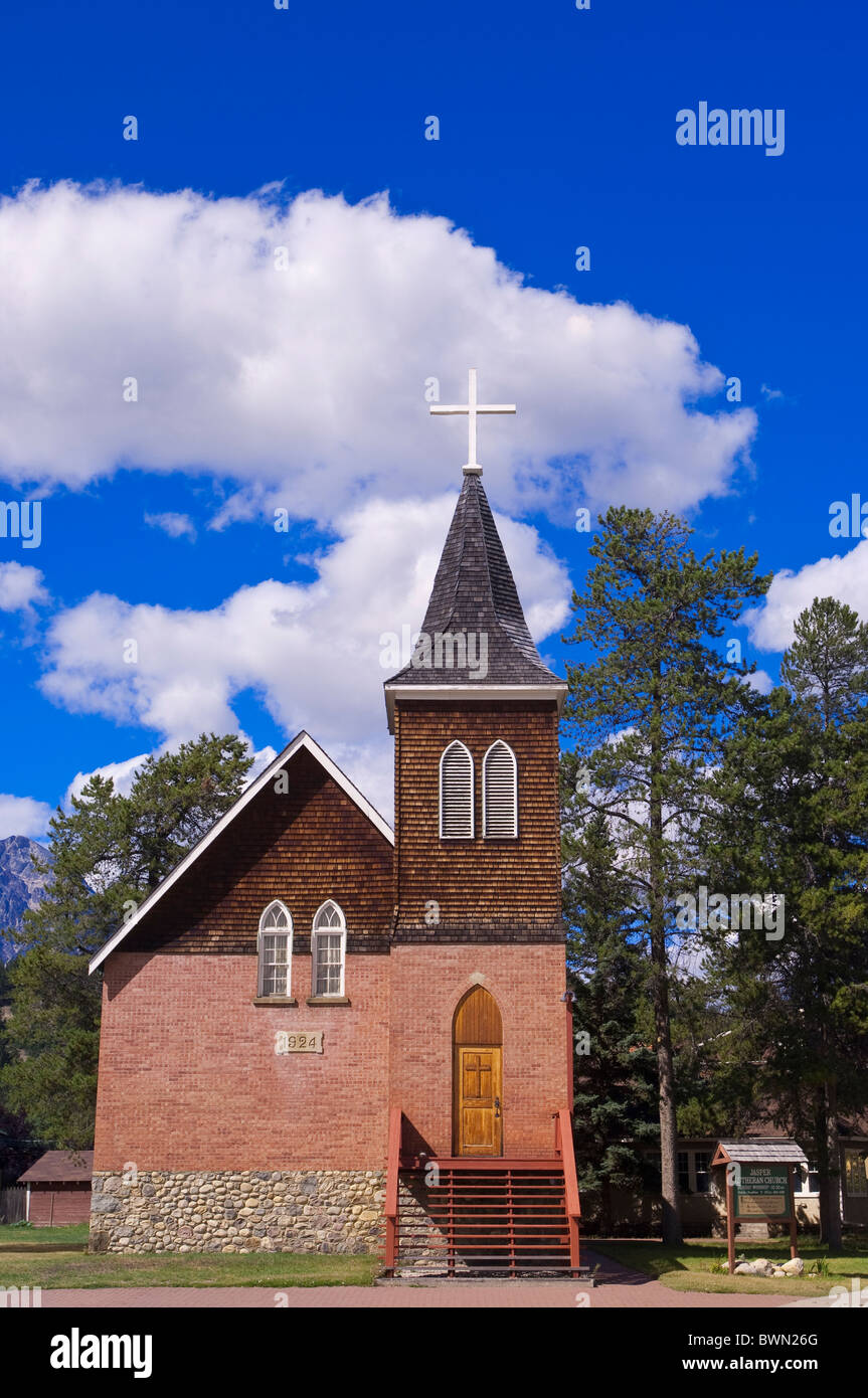 Canada alberta jasper downtown jasper hi-res stock photography and ...