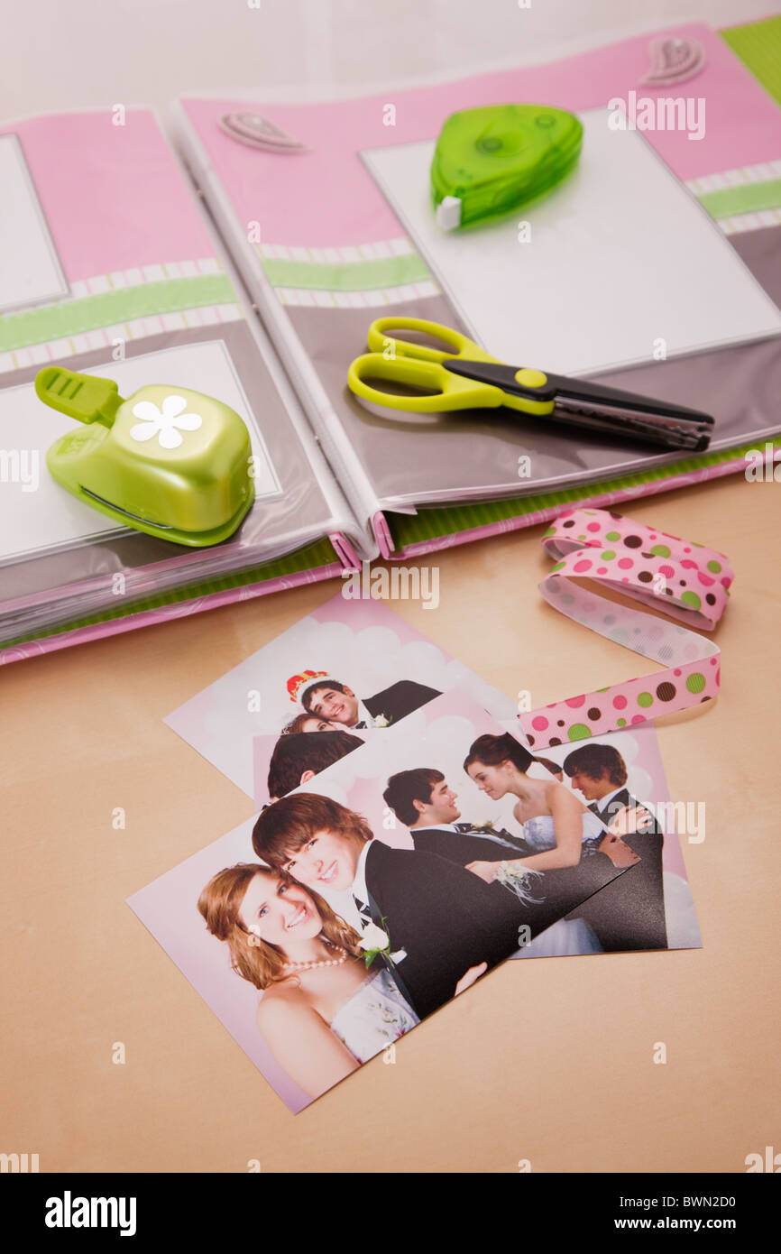 Prom couples hi-res stock photography and images - Alamy