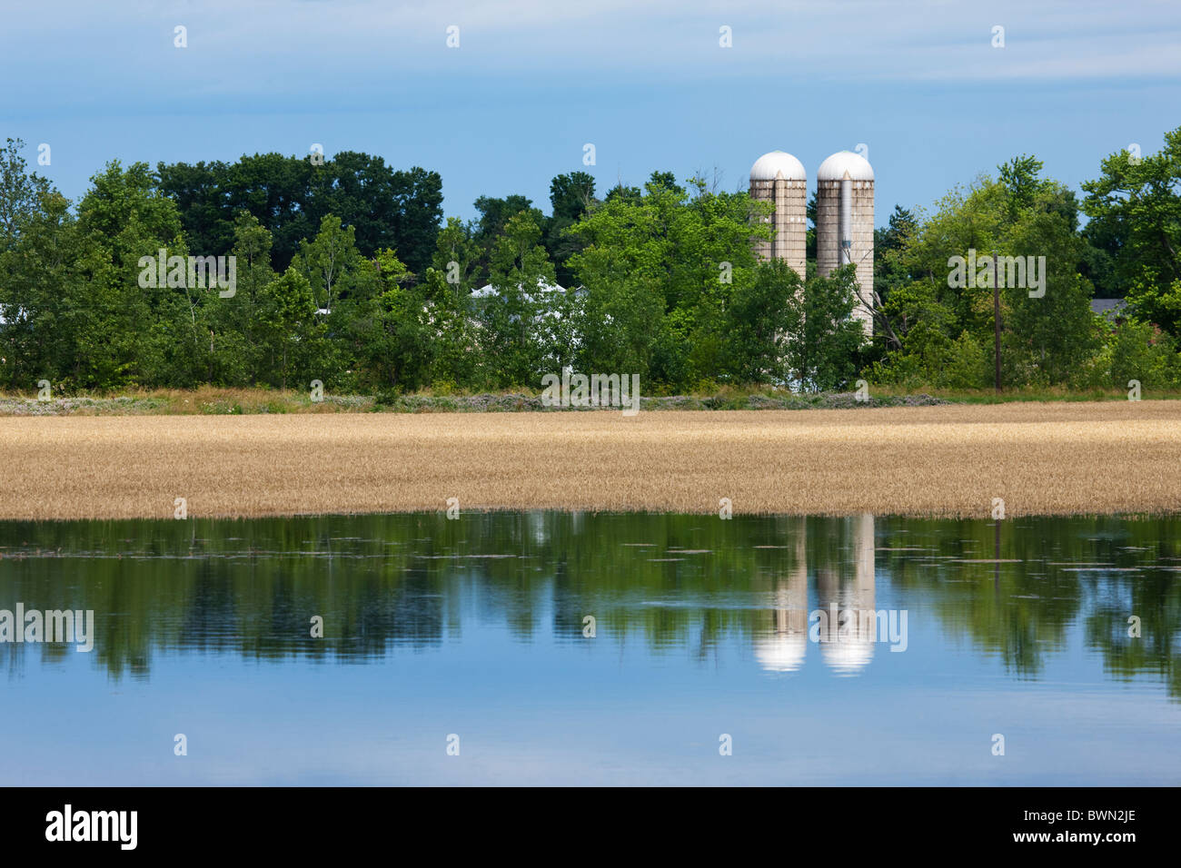 USA, Missouri, Field and silos in flood Stock Photo - Alamy
