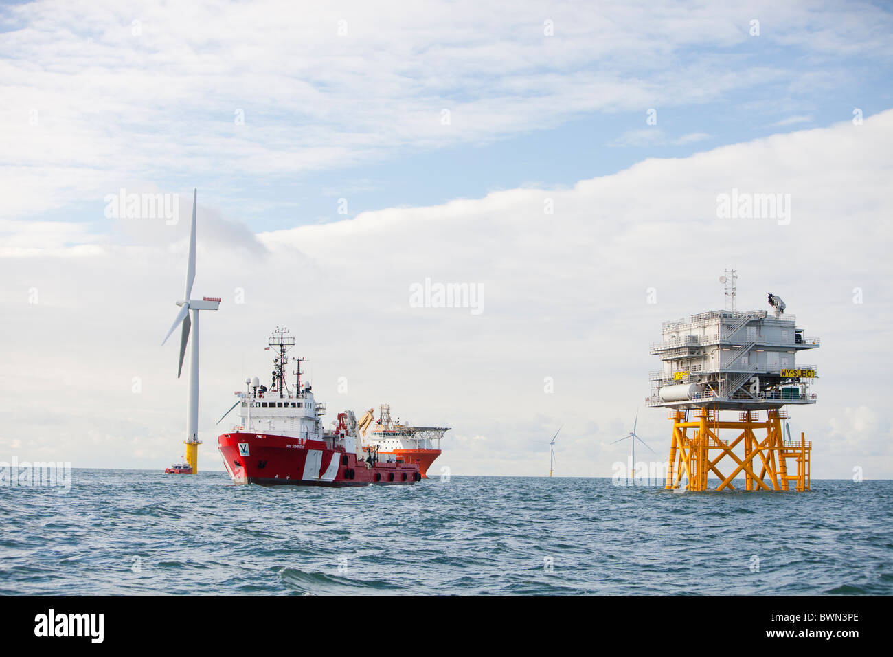 Working on installing the Walney 1 offshore wind farm off Barrow in ...