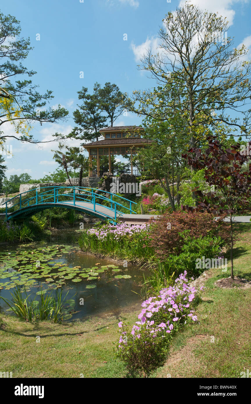 Louisiana, Darrow, Houmas House Plantation and Gardens, Japanese Water ...