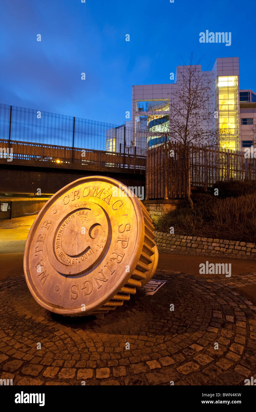 The 'Bottle Top' sculpture by the artist Mike Hogg, on the Laganside ...
