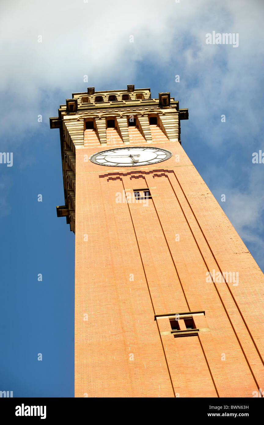 Birmingham university clock tower hi-res stock photography and images ...