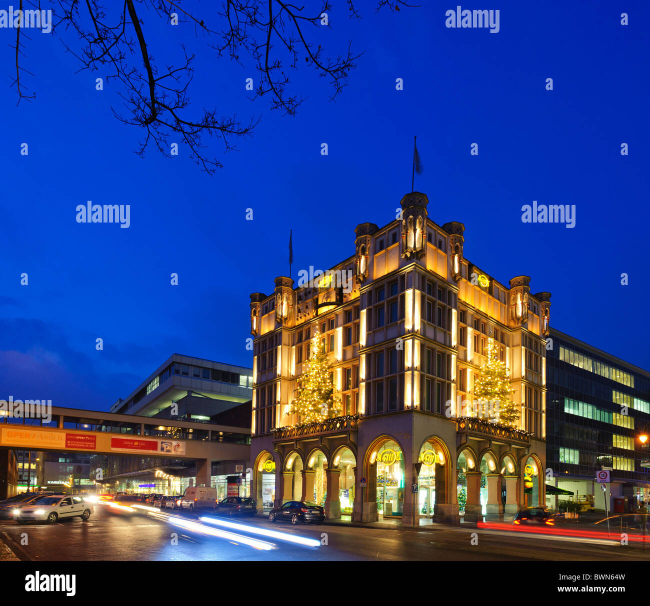 Eau de cologne hi-res stock photography and images - Alamy