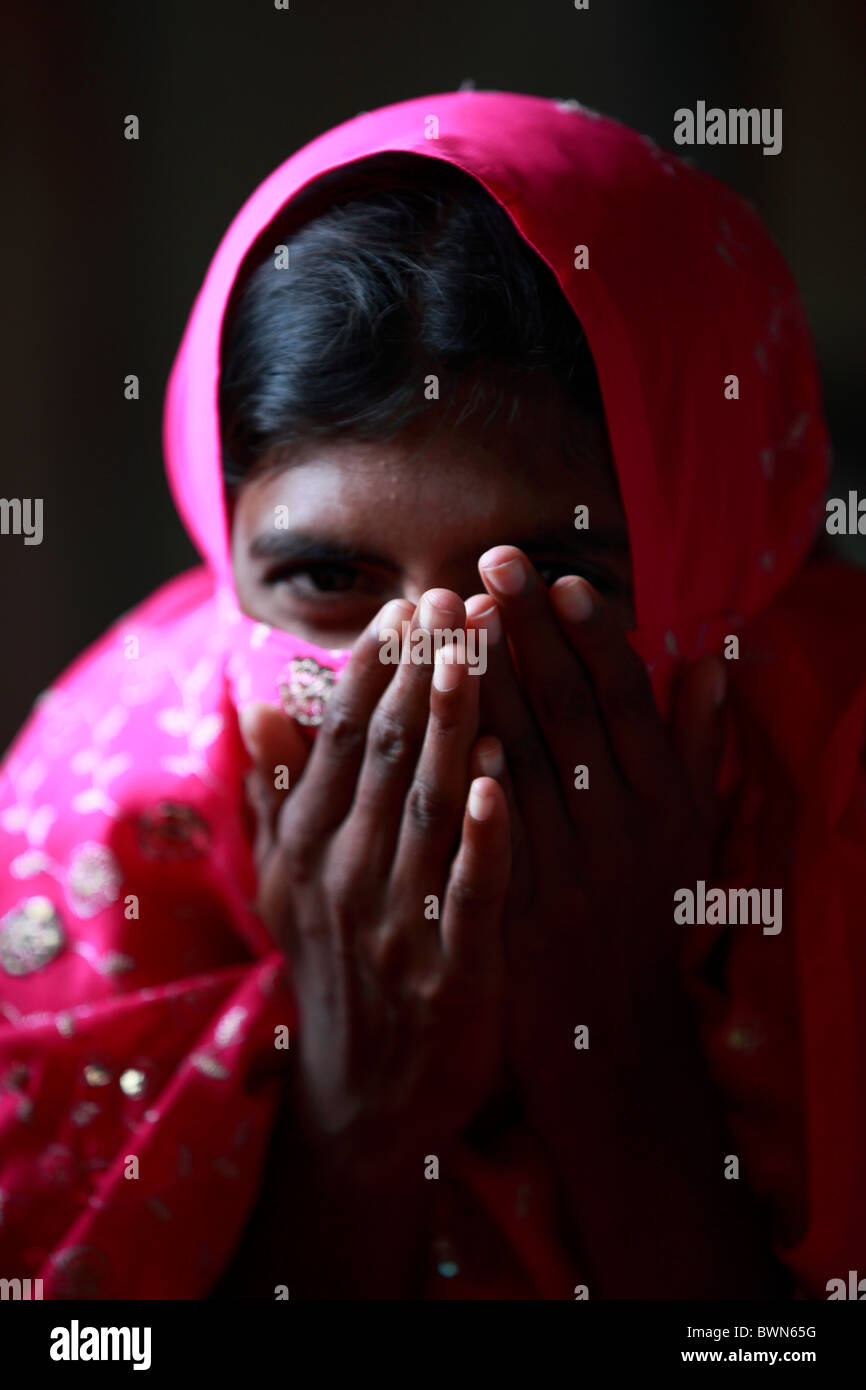 shy muslim girl Andhra Pradesh South India Stock Photo - Alamy