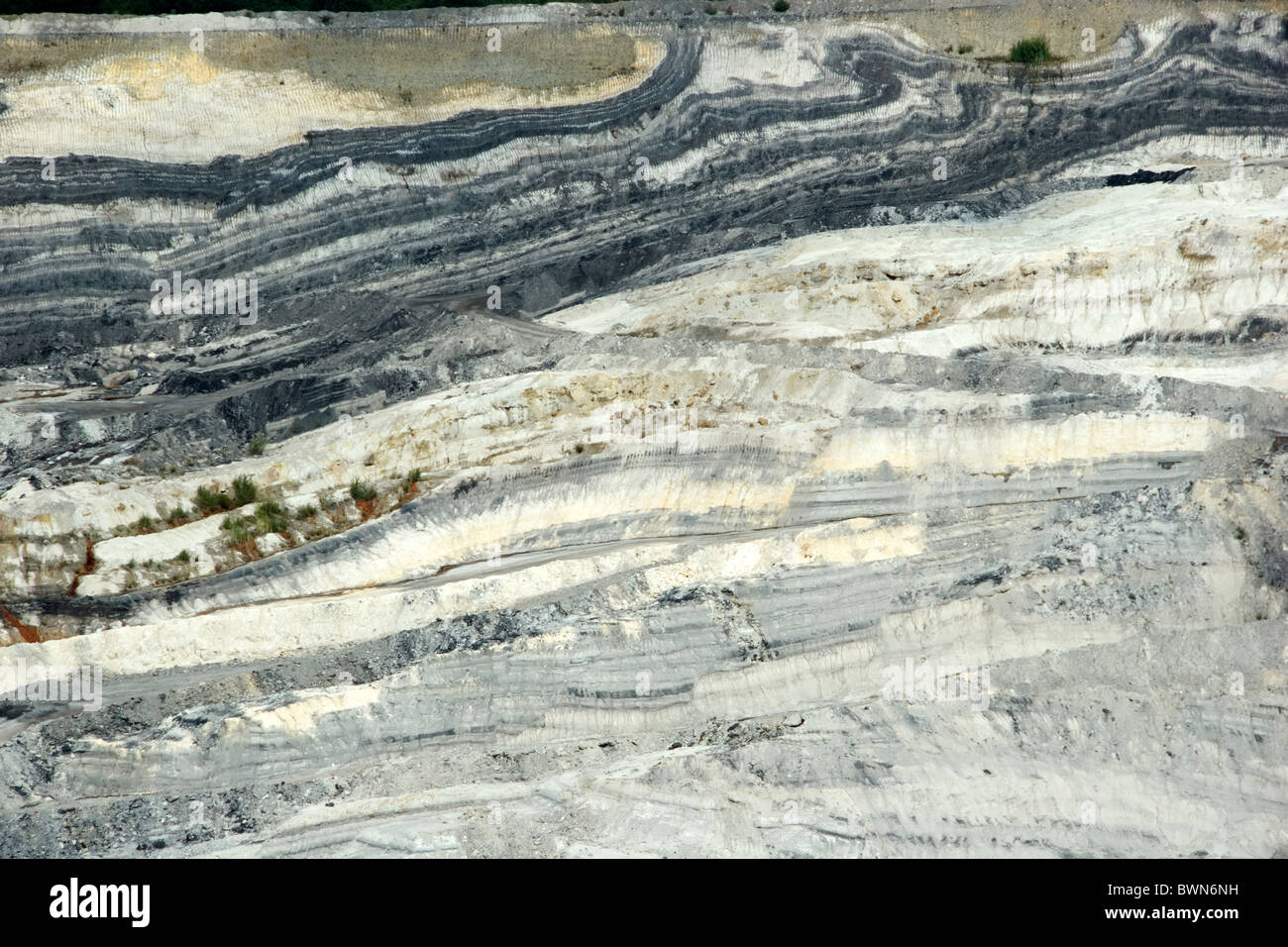 Ball clay quarry showing seams of clay Stock Photo - Alamy