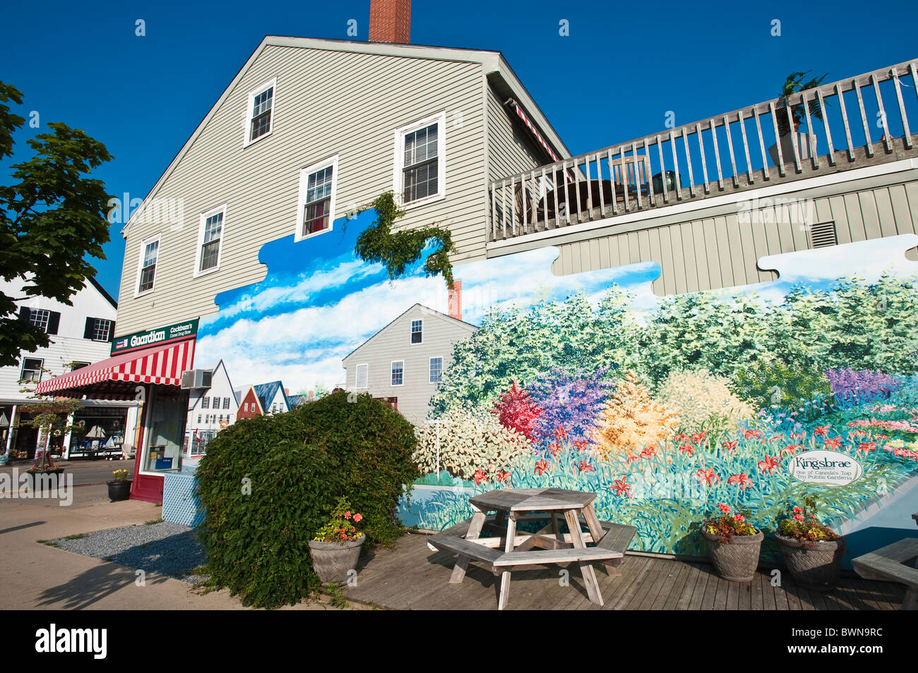 Downtown wall mural hi-res stock photography and images - Alamy