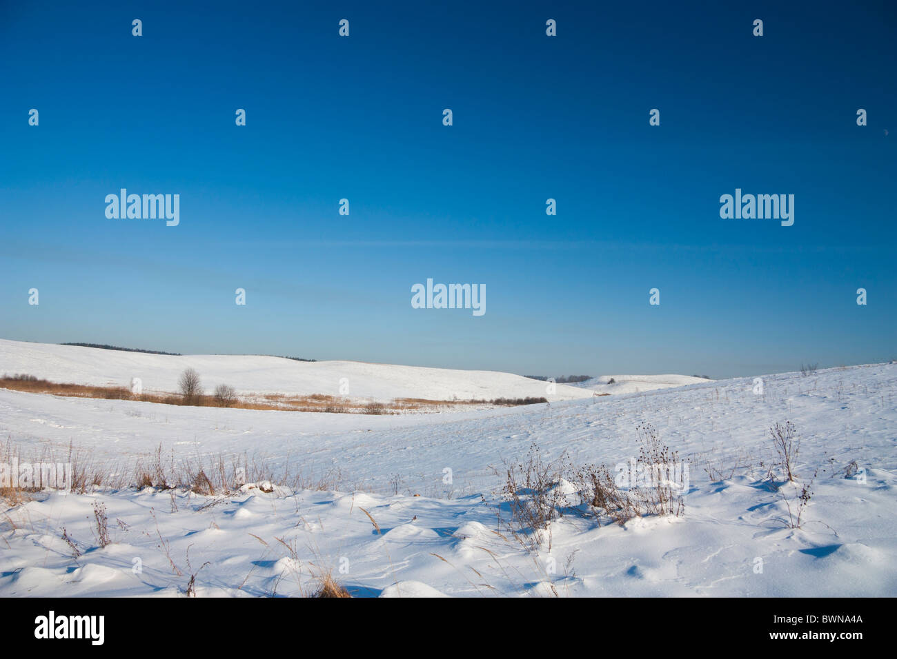 Winter barren field hi-res stock photography and images - Alamy