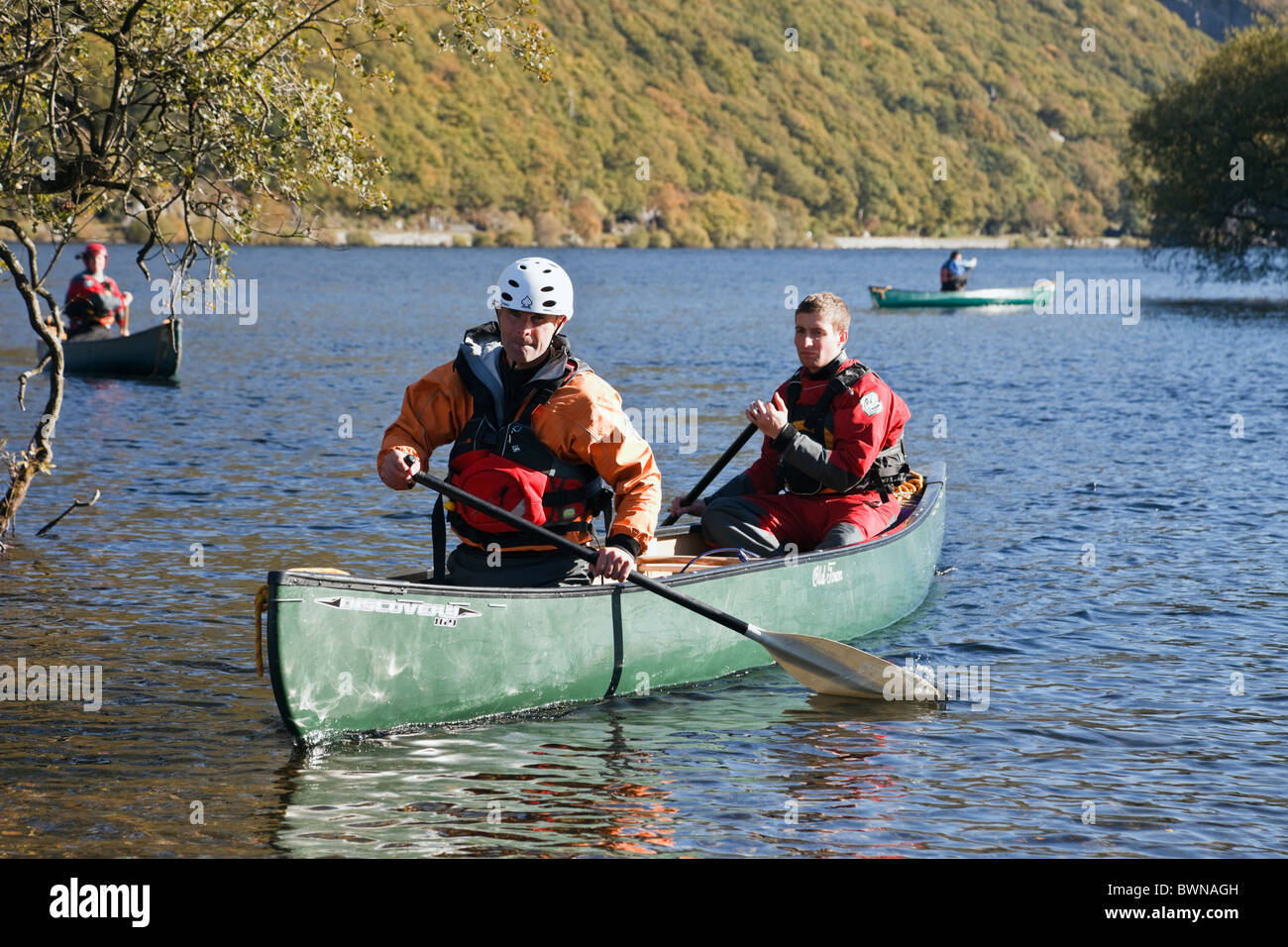 Llanberis, Gwynedd, North Wales, UK, Europe. People canoeing in ...