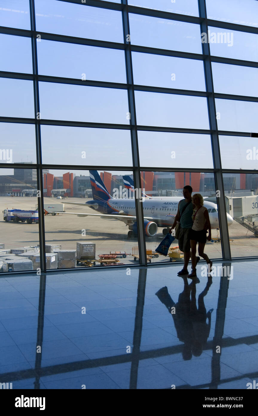 People airport sheremetyevo hi-res stock photography and images - Alamy