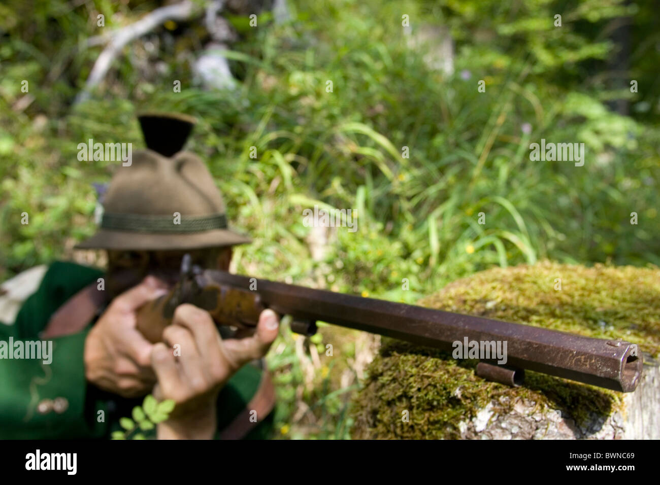 Poacher gun hi-res stock photography and images - Alamy
