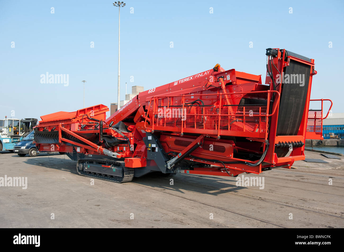 Tarmac machine hi-res stock photography and images - Alamy