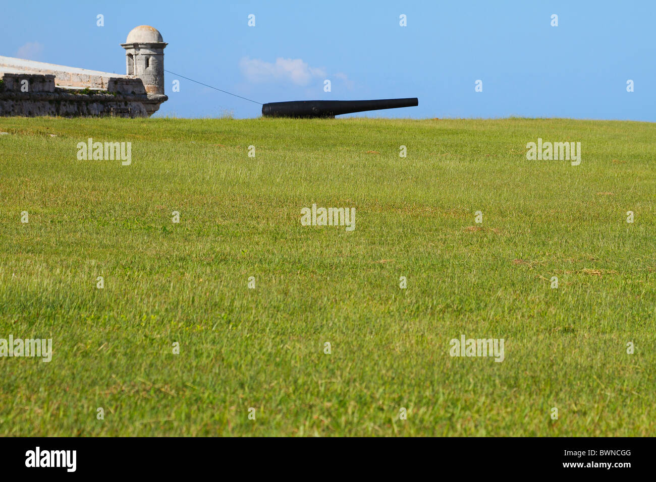 Historical Cannon Gun at Castillo de San Pedro de la Roca (Castillo del ...